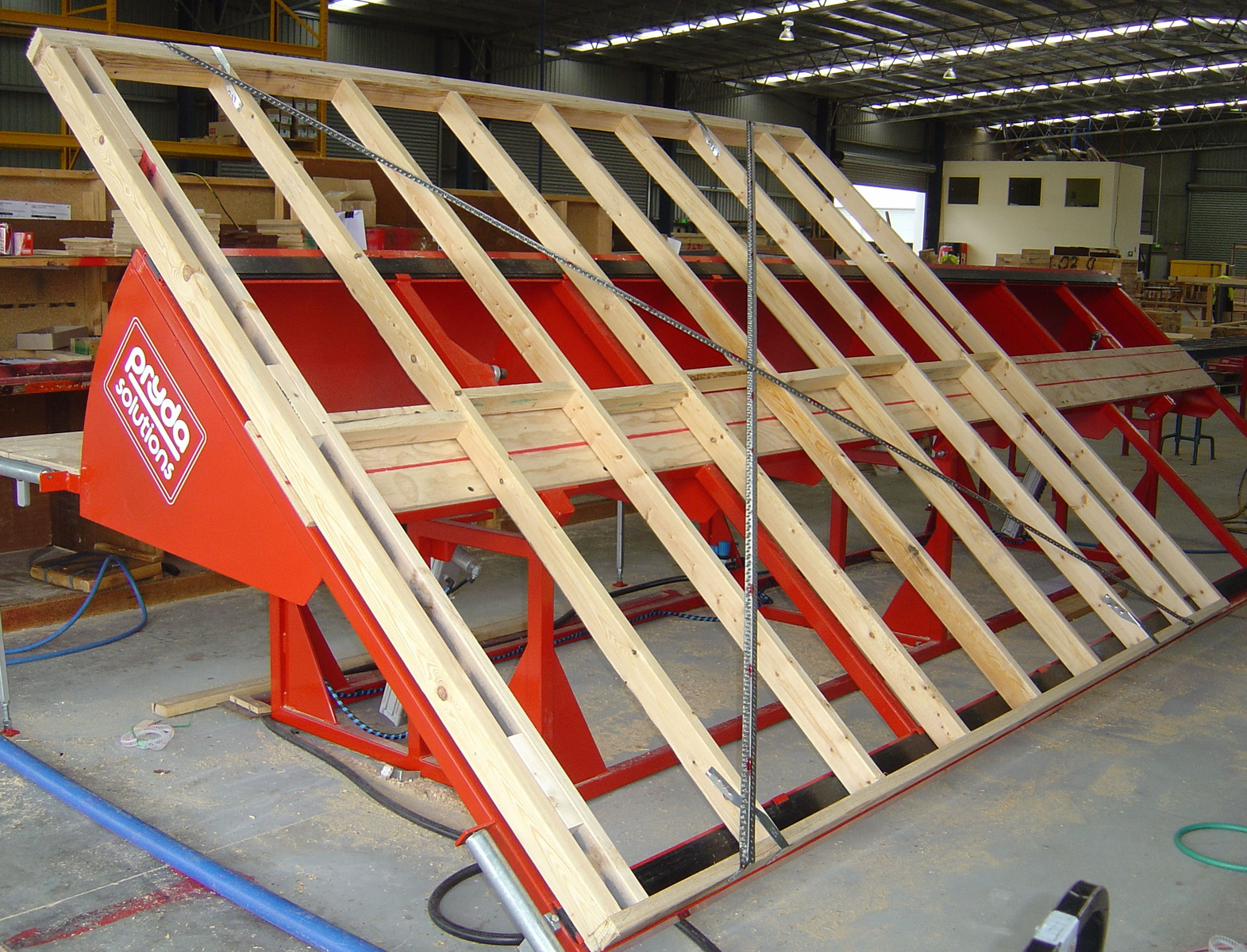 Pryda Tilt Table - Pryda